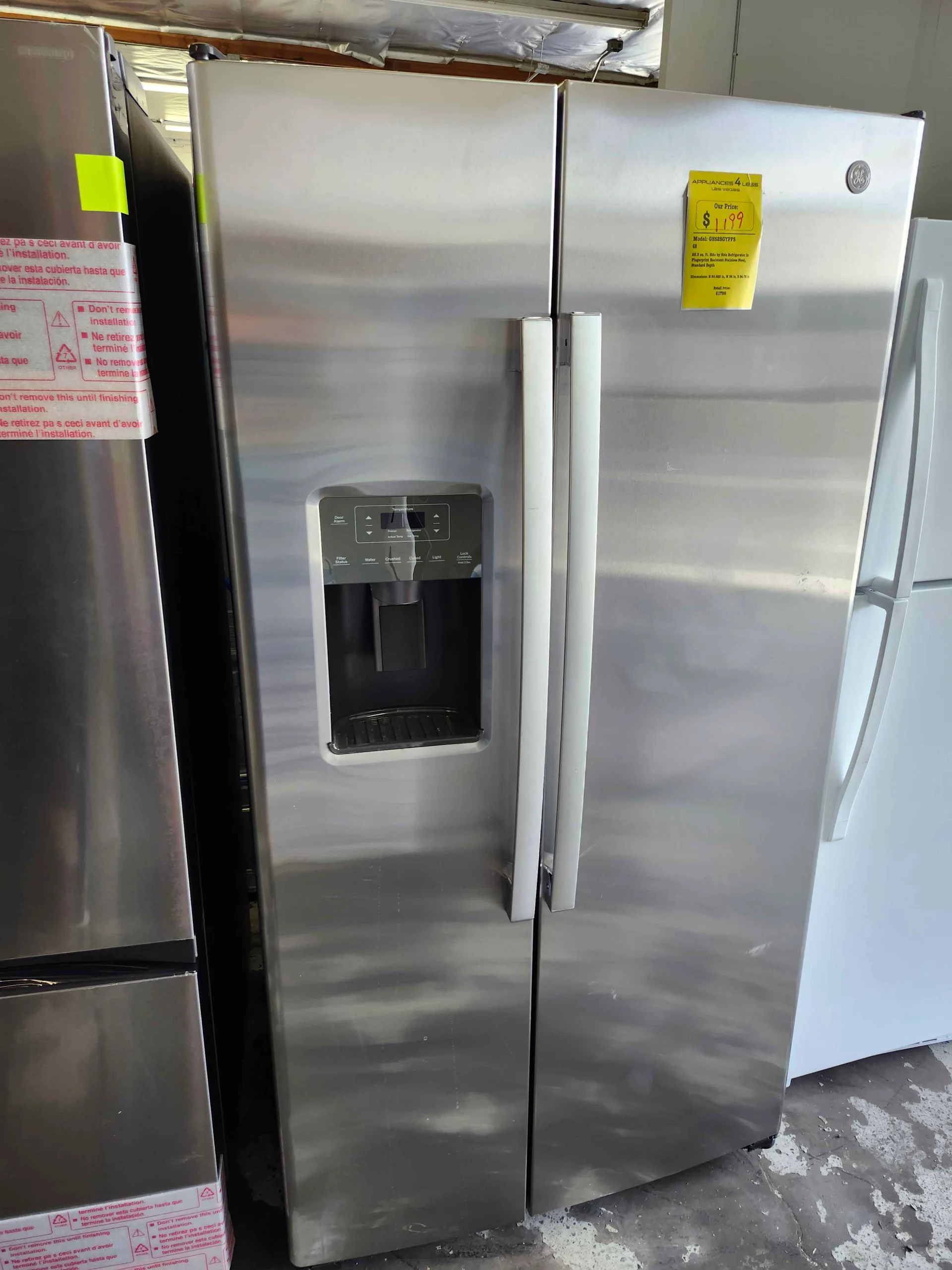 GE 25.3 cu. ft. Side-by-Side Refrigerator with Ice & Water Dispenser ...